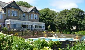 Luccombe Manor - SHANKLIN - Visit Isle Of Wight