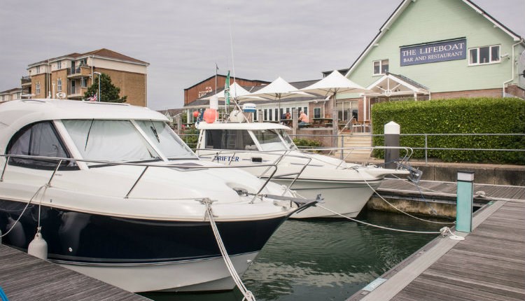 The Lifeboat - EAST COWES - Visit Isle Of Wight