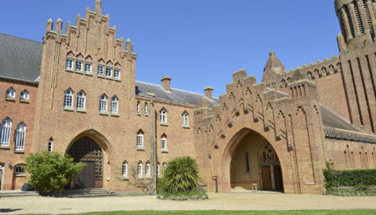 Quarr Abbey - RYDE - Visit Isle Of Wight