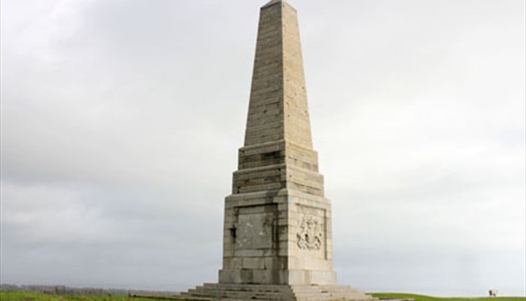Earl of Yarborough Monument - BEMBRIDGE - Visit Isle Of Wight