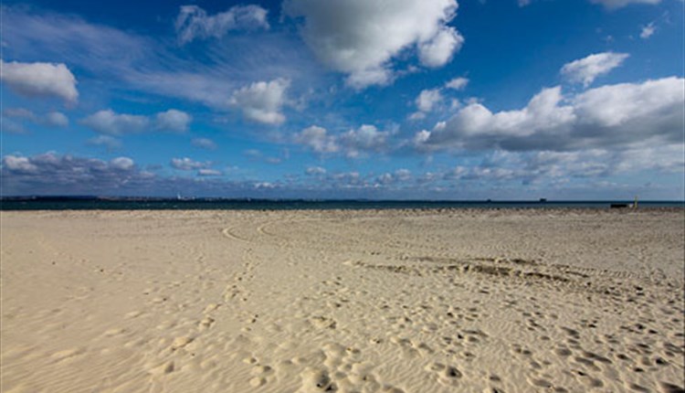 Ryde Beach - Ryde - Visit Isle Of Wight