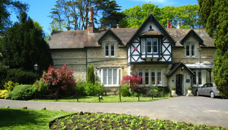 Rylstone Manor Hotel - SHANKLIN - Visit Isle Of Wight