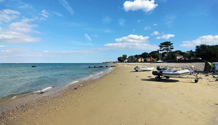 Springvale Beach - Seaview - Visit Isle Of Wight